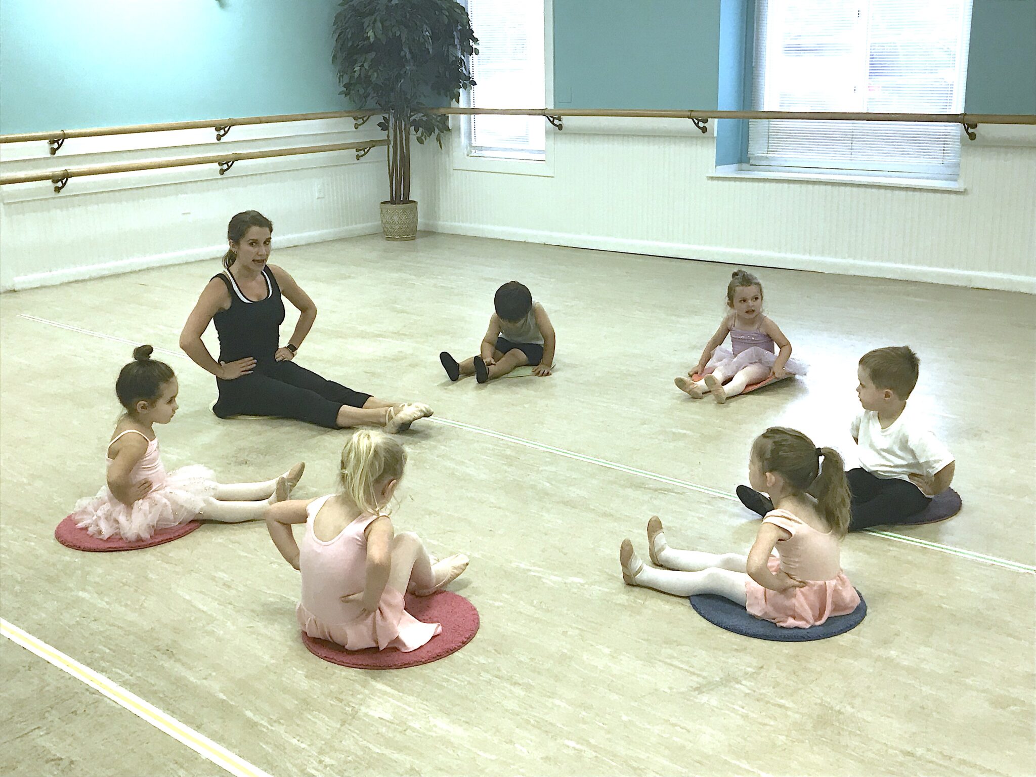 Pre-School Dance: Age 1-5 | Kathy Blake Dance Studios